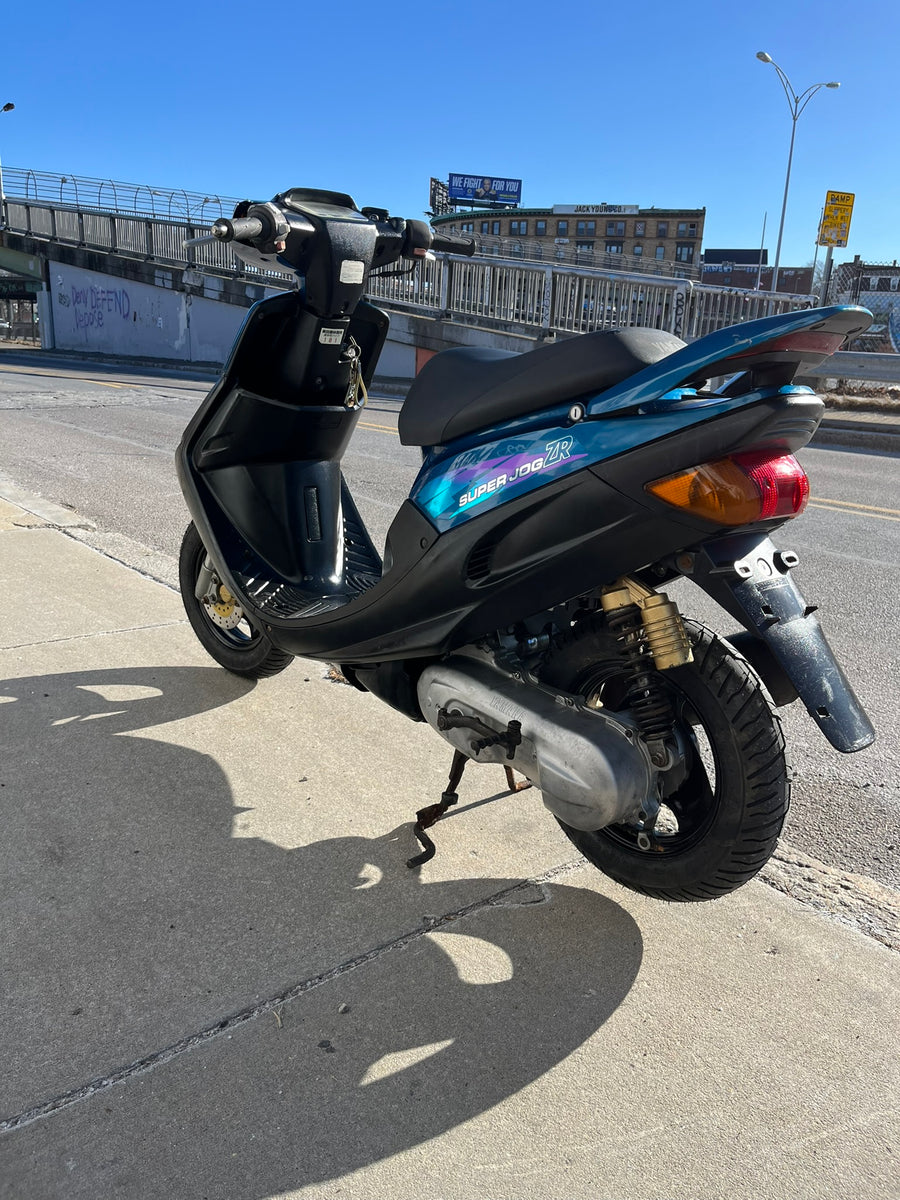 1994 Yamaha Super Jog ZR – Pike Cycles
